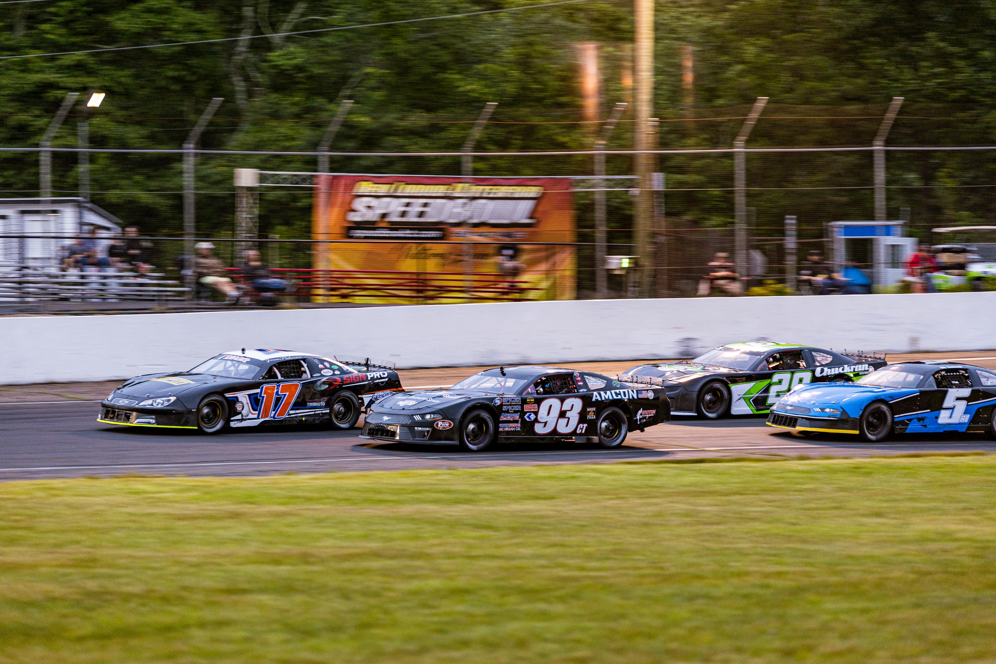 Speedbowl Saturday Nights Mid-Season Point Preview – The Speedbowl